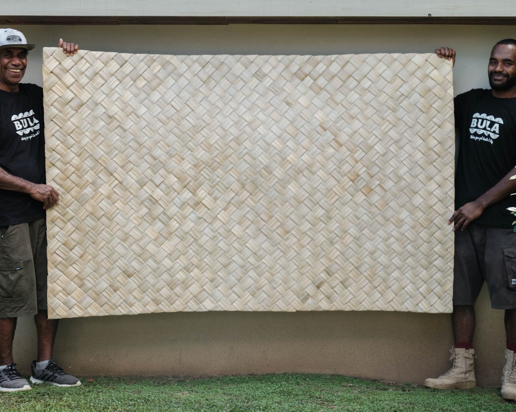 Solomon Islands Wide Weave Mat 200L x 125W cm – Rise Beyond The Reef