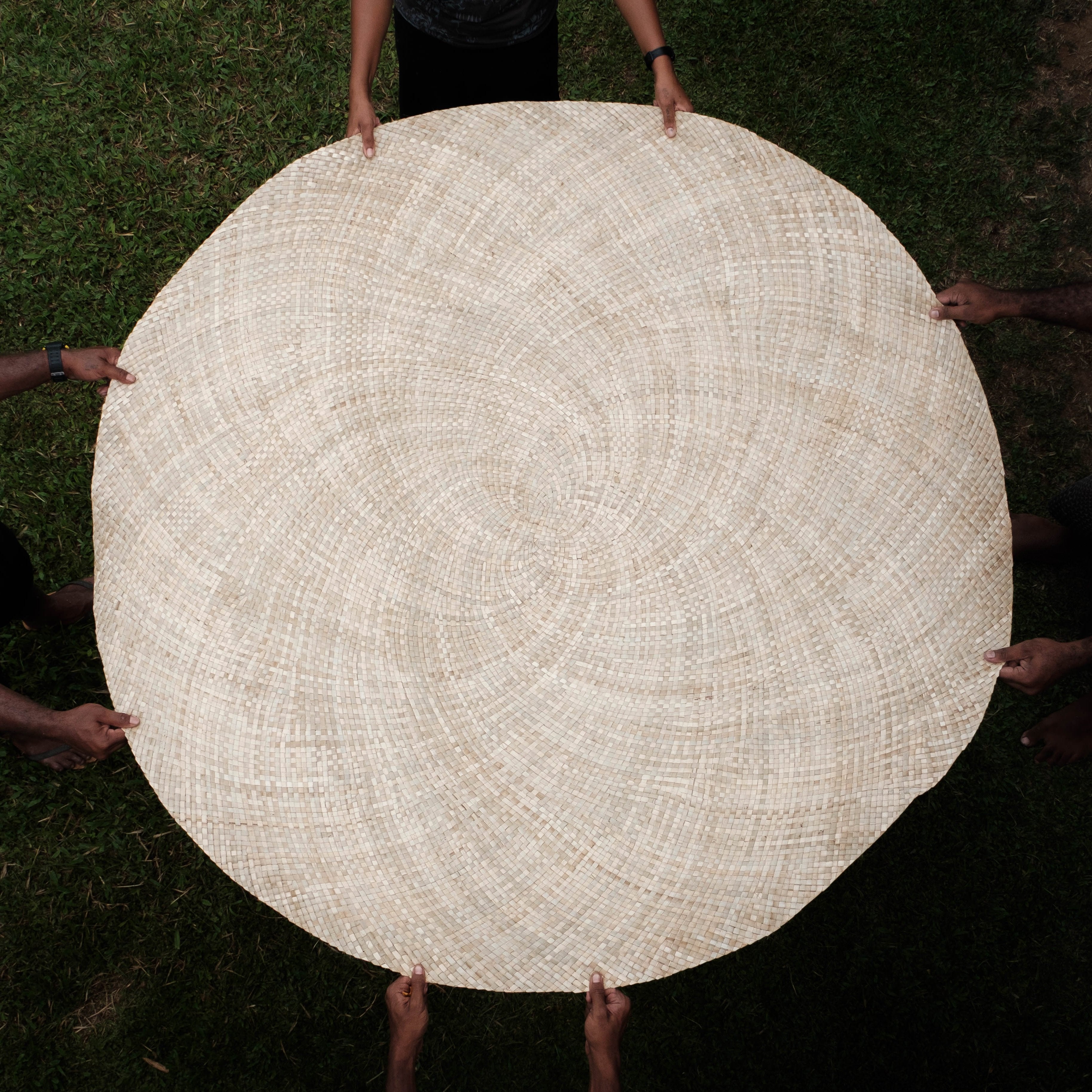 Natural Round Mat – Rise Beyond The Reef