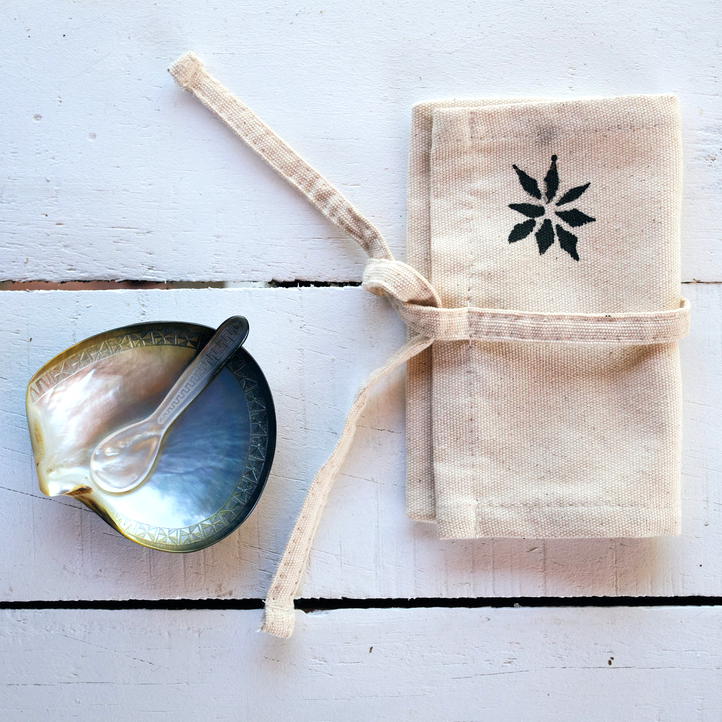 Hand-carved Salt Dish with Teaspoon & Canvas Sleeve – Rise Beyond The Reef